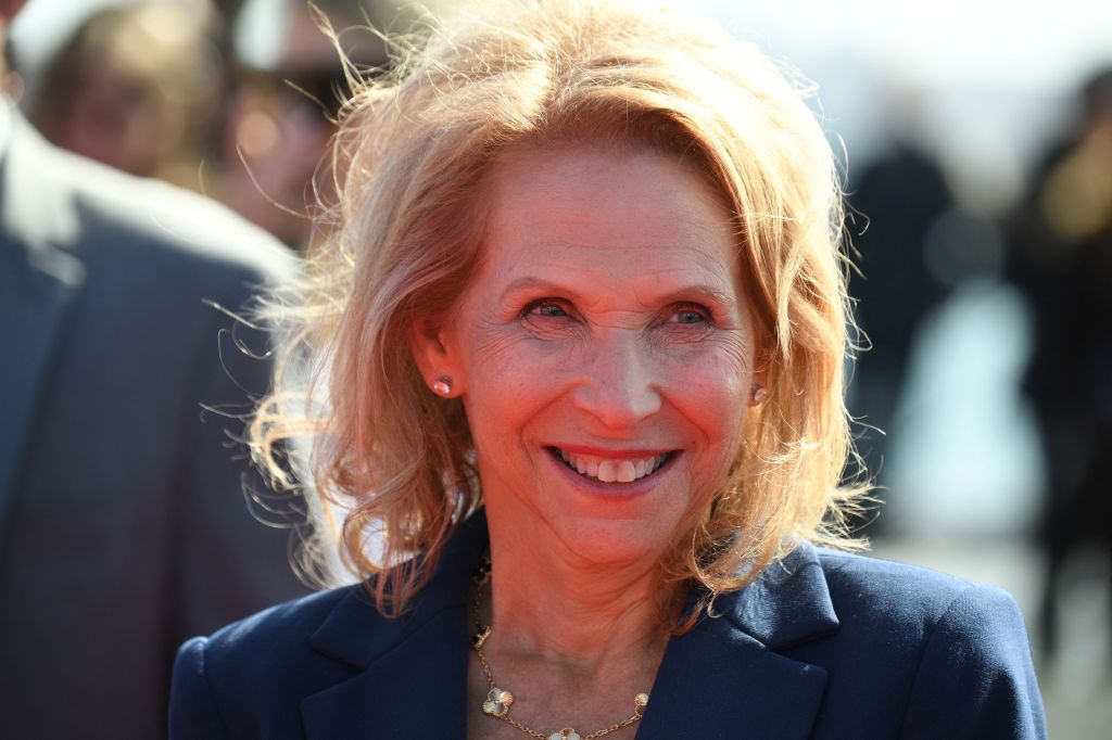 Shari Redstone Says Bari Weiss Would Be "A Good Voice" For CBS, Defends ...
