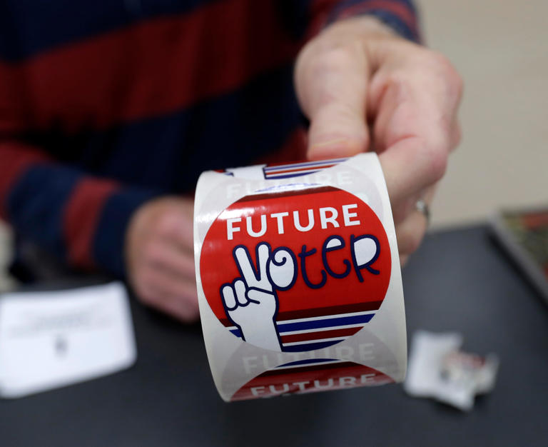 Who's running for Green Bay school board? Candidates, endorsements ...