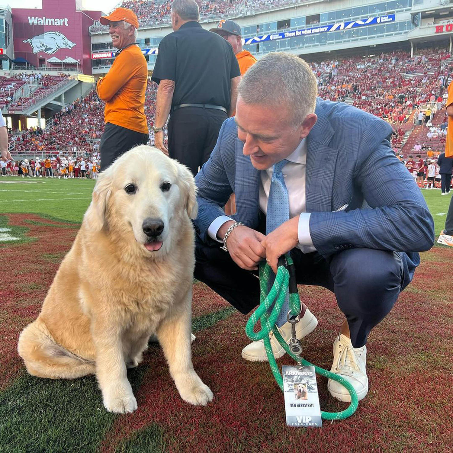 ESPN's Kirk Herbstreit shares service dog Ben has died in emotional tribute ESPN's Kirk Herbstreit shares service dog Ben has died in emotional tribute