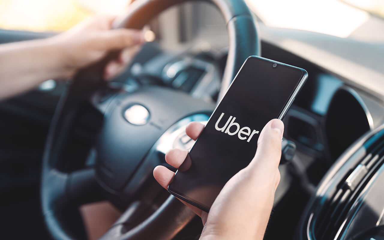 15 things you should never do in an Uber