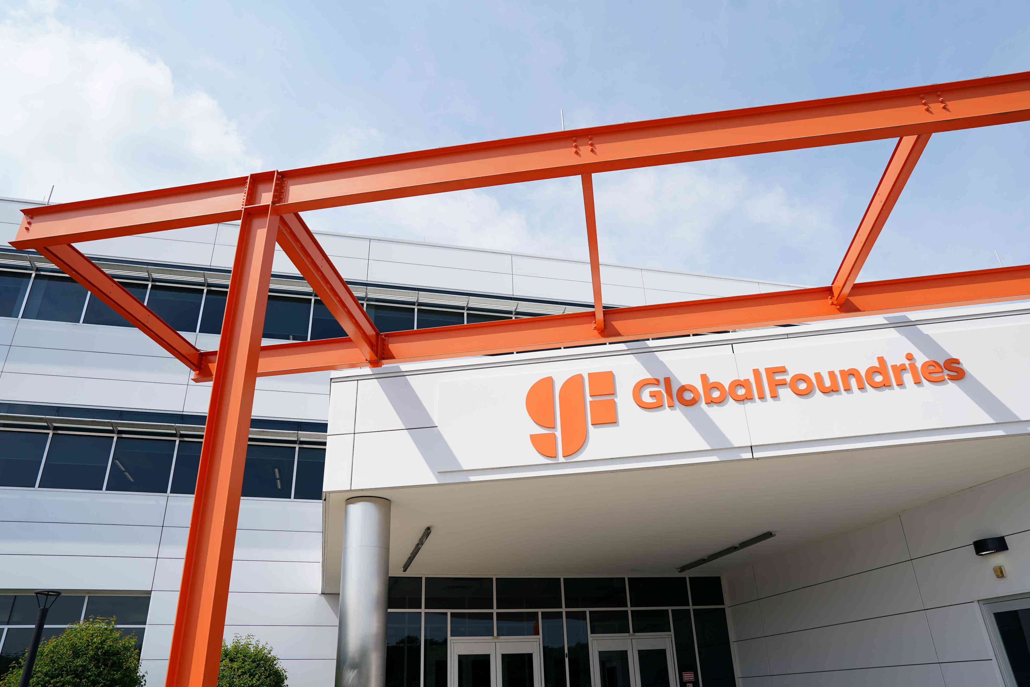GlobalFoundries Stock Jumps on Chipmaker's Earnings, Bullish Outlook GlobalFoundries Stock Jumps on Chipmaker's Earnings, Bullish Outlook