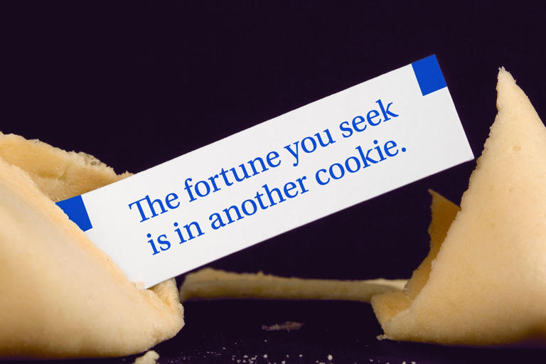 25 Funny Fortune Cookie Sayings That Will Crack You Up