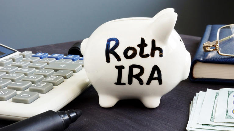 No Roth IRA In Your Retirement Plan? The Pros and Cons of Adding One in ...