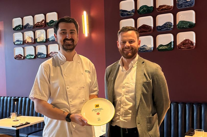 Quiet city street where restaurants and bars struggle to get people ...