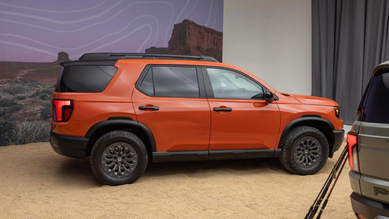 The 2026 Honda Passport Off-Road SUV Throws Back to the ’90s