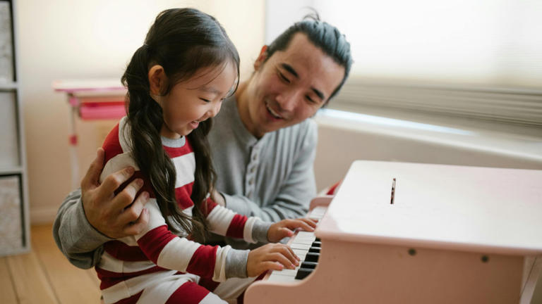 7 ‘Normal’ Expenses the Middle Class Accepts Without a Second Thought ...