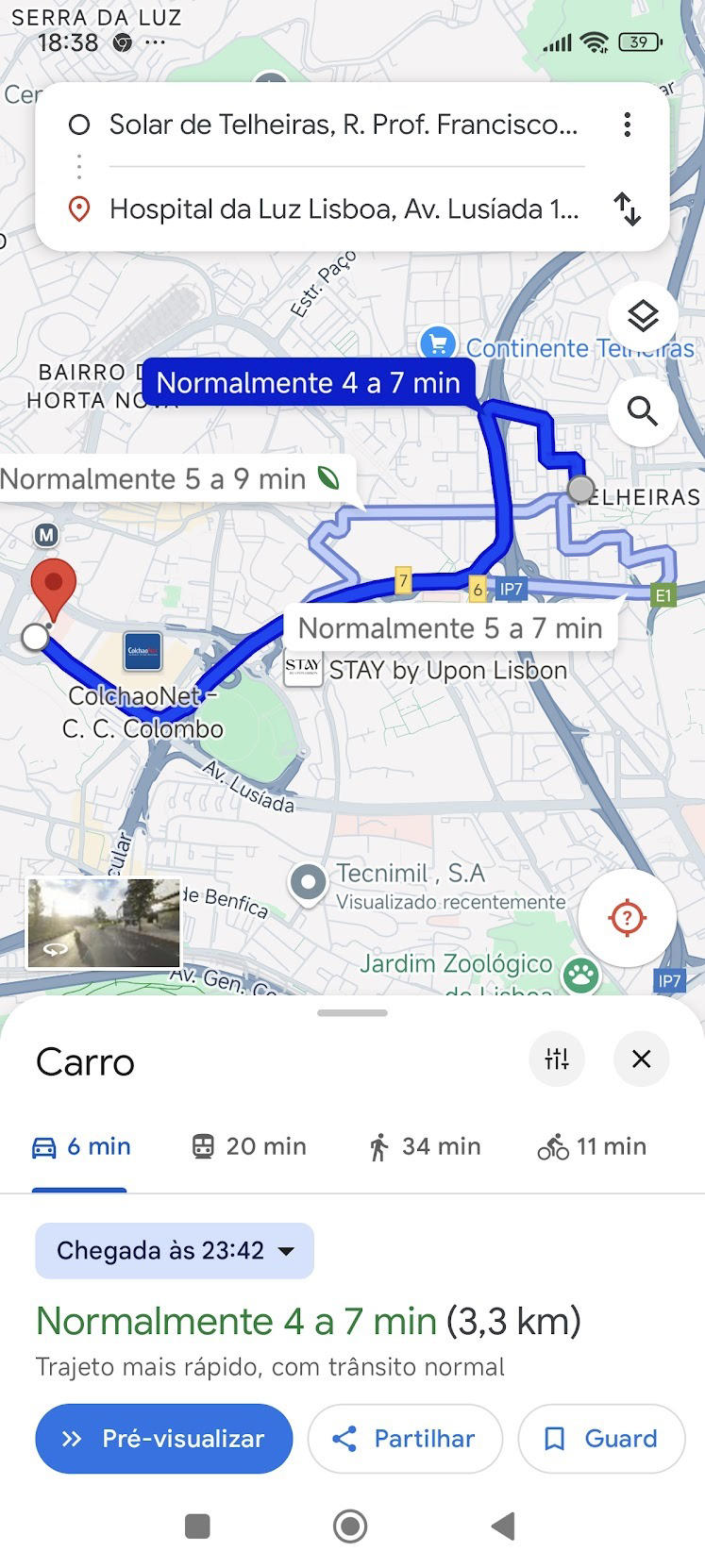Nunca apagues o Google Maps do teu telemóvel (mesmo que só uses o Waze)