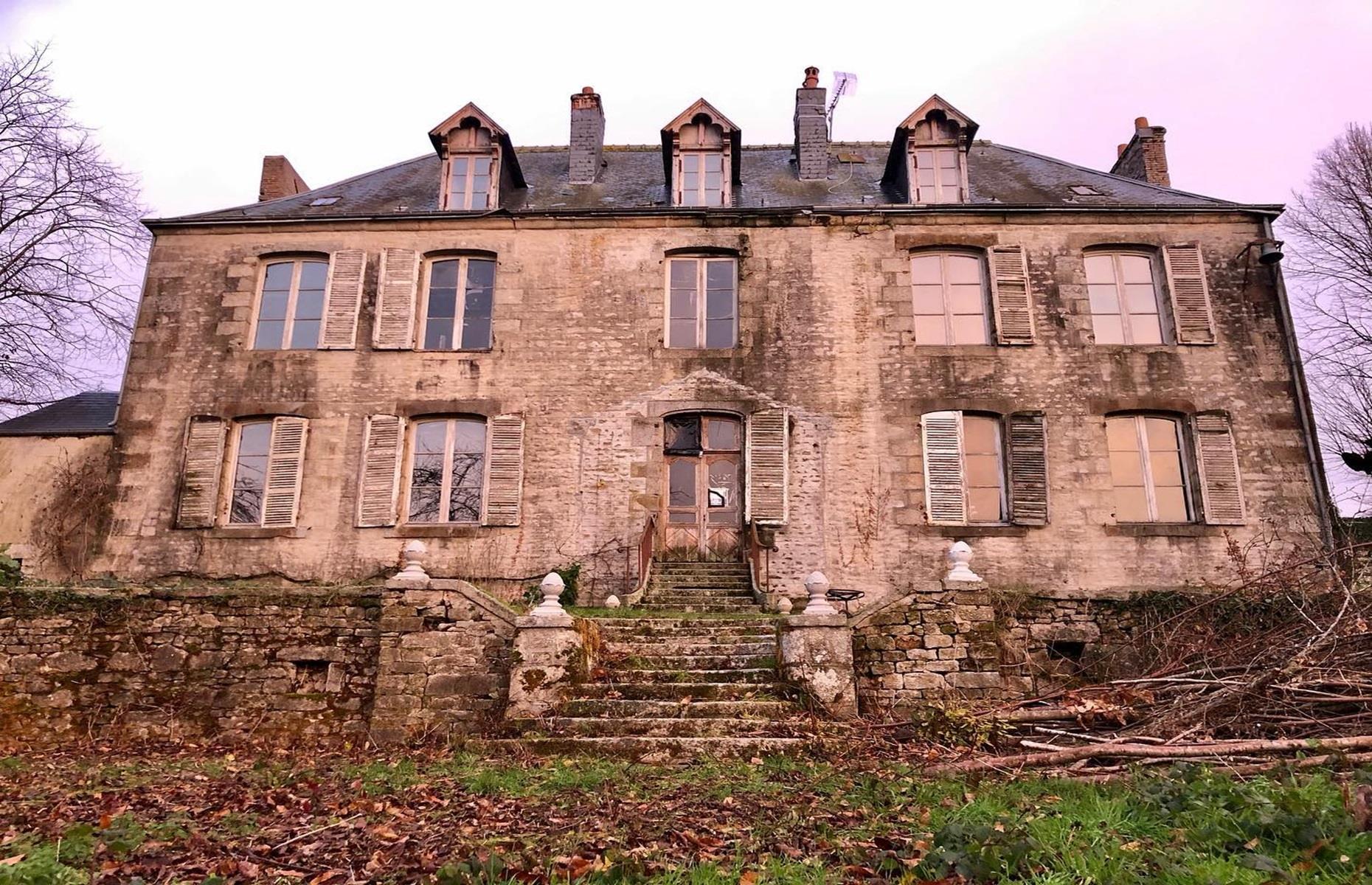 See how this couple restored a massive 300-year-old French chateau