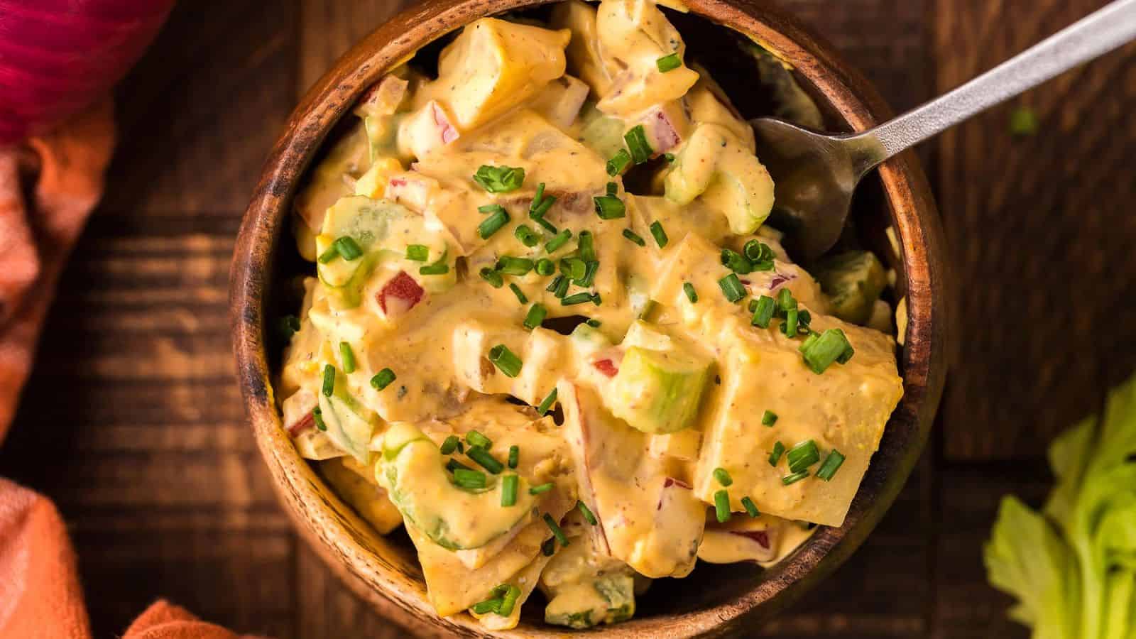 These 29 Salads Don’t Even Pretend to Be Boring