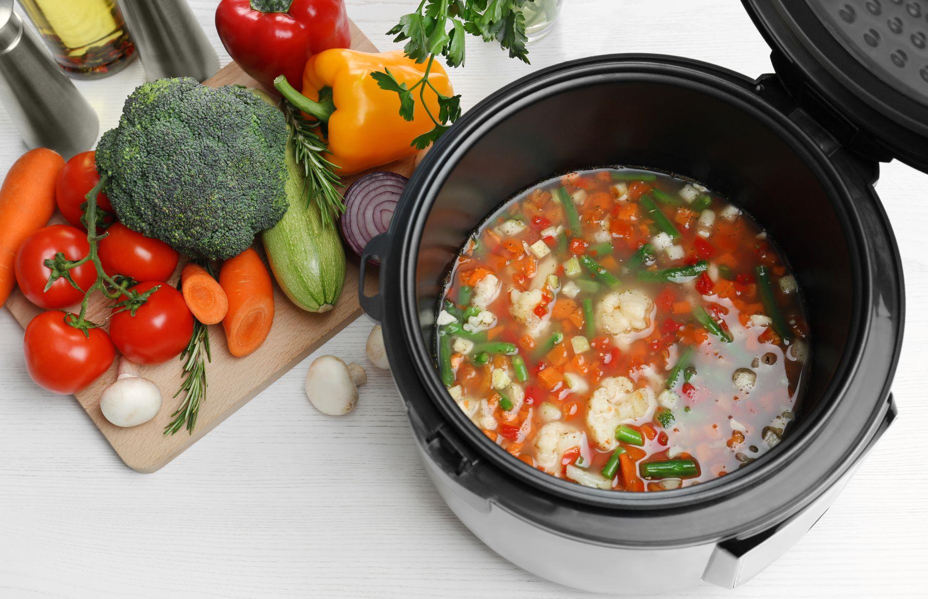 33 handy tips you should know before using your slow cooker