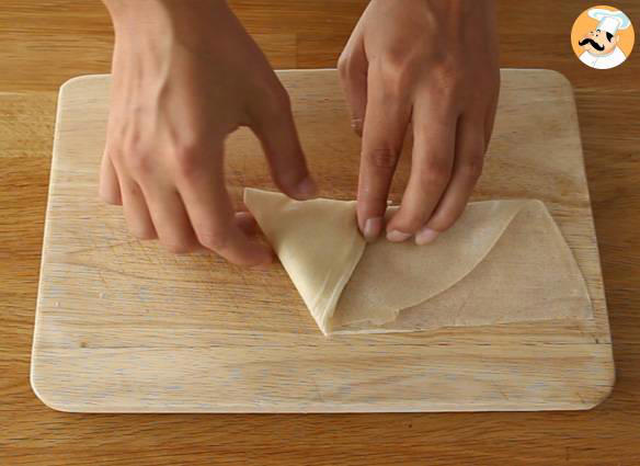 Goat cheese and honey samosas