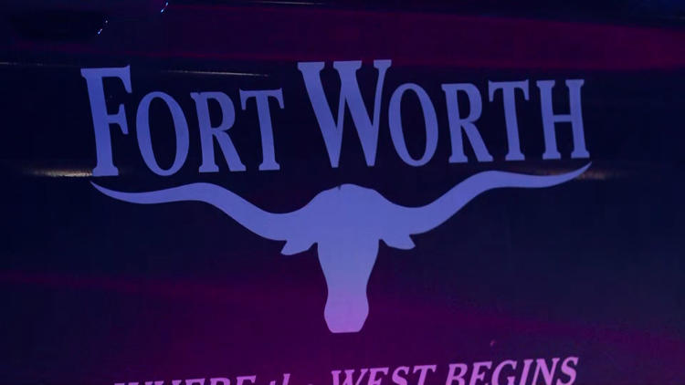 Eight arrested in connection to Fort Worth smash-and-grab robbery Eight arrested in connection to Fort Worth smash-and-grab robbery