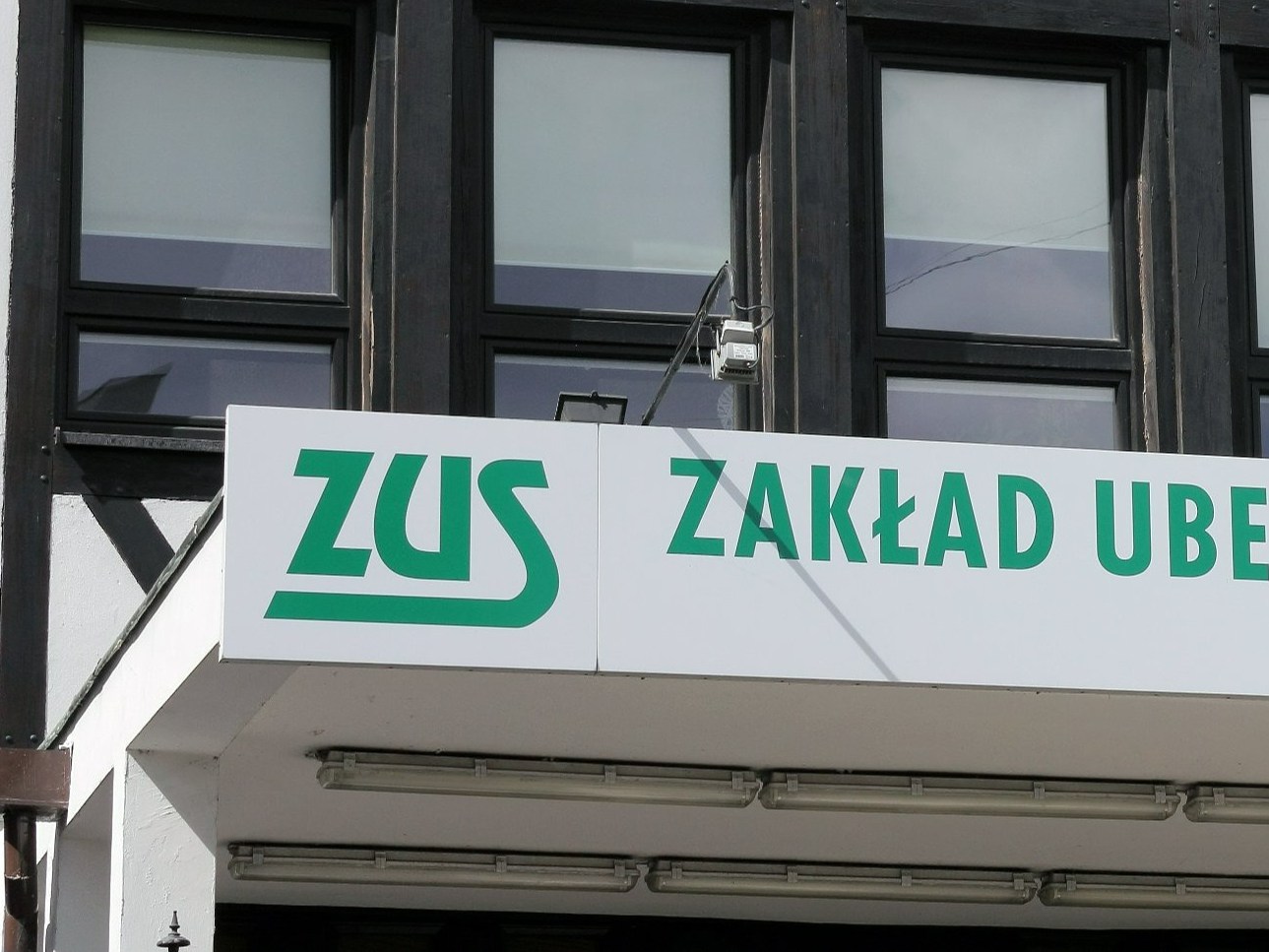 Pogoda, Sport, Polska, Kuchnia, Media, Wiadomości, Microsoft News, MSN