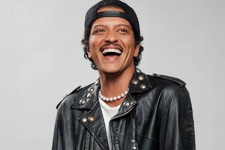Kolaborasi Bruno Mars dan Sexyy Red, Lady Gaga serta Rosé Tampil di ...