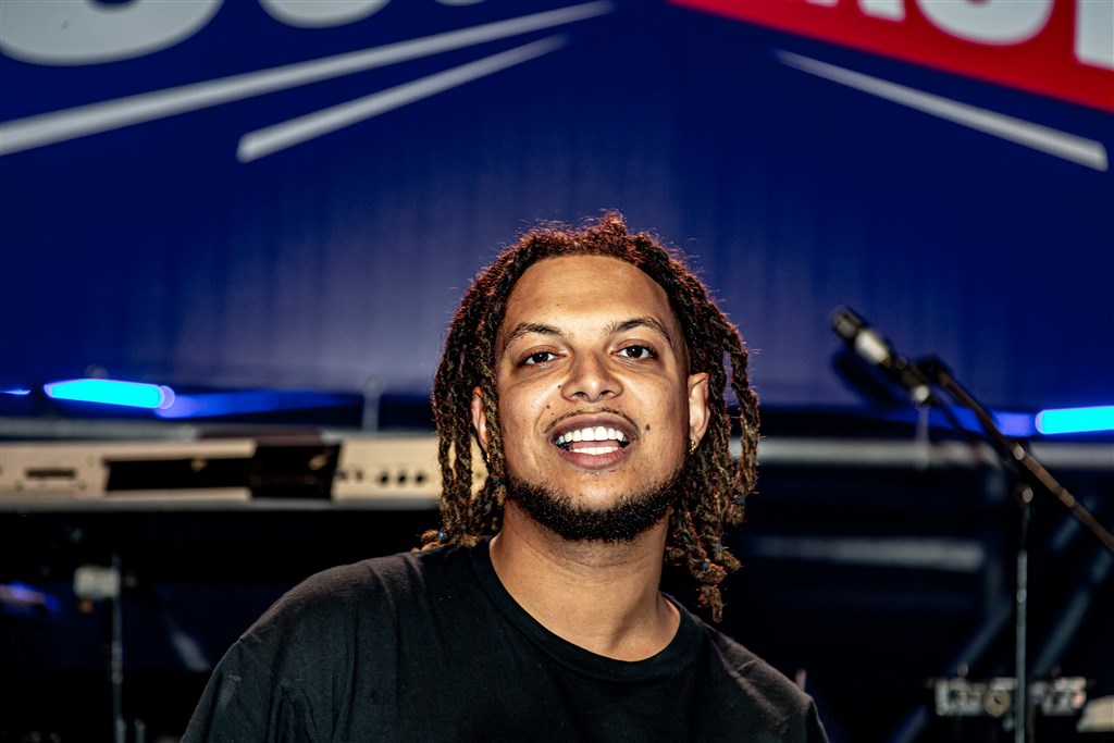 Ronnie Flex komt volgende maand met nieuw album