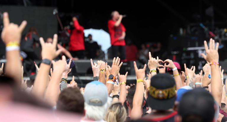 Welcome To Rockville In Daytona: Photos From The Mammoth Fest Over The 