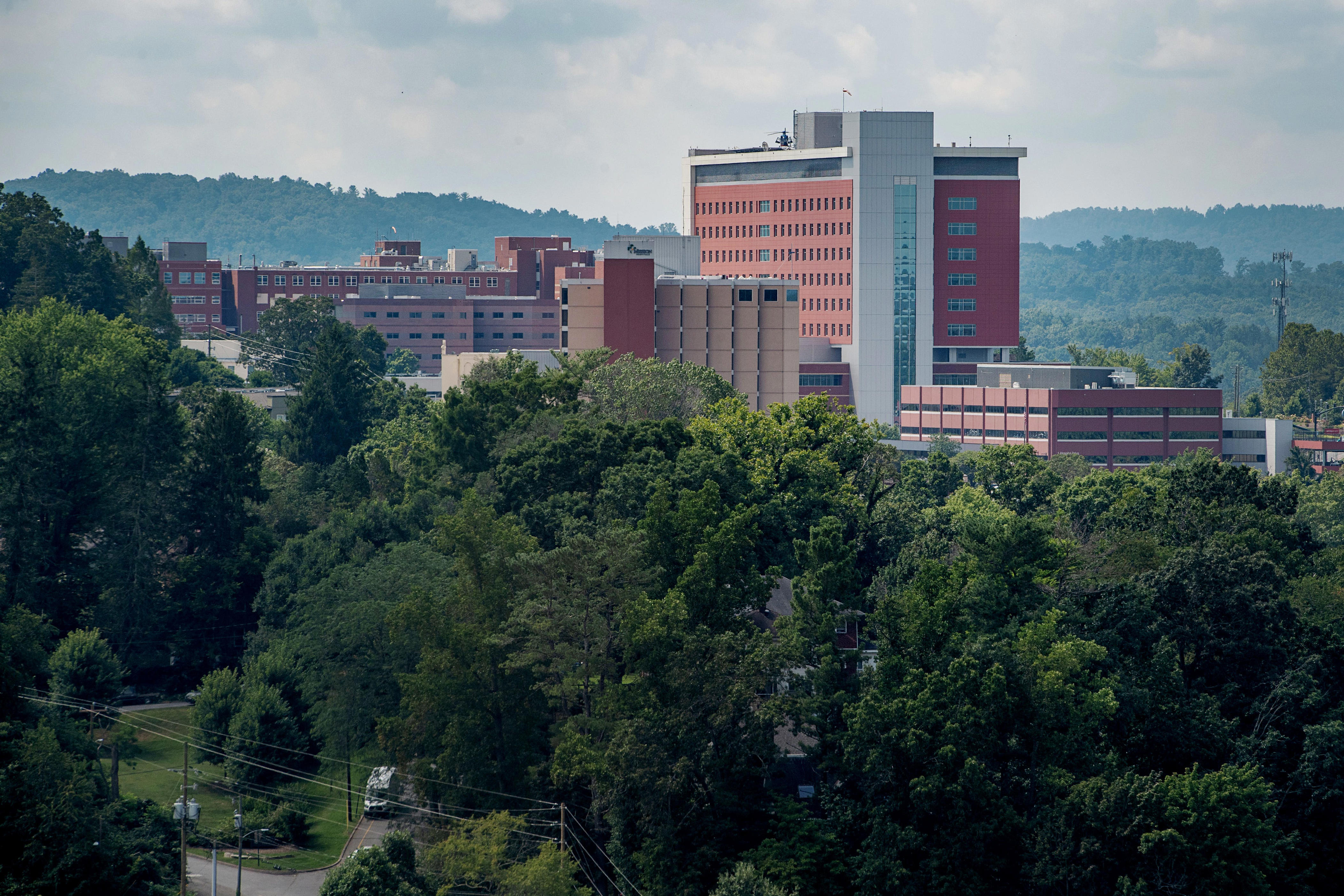 Mission Health hiring 200 more staff members, including 100 nurses ...