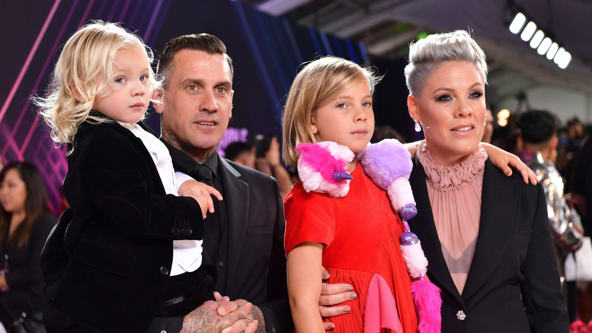 Pink's husband Carey Hart shares update on kids Willow and Jameson in ...