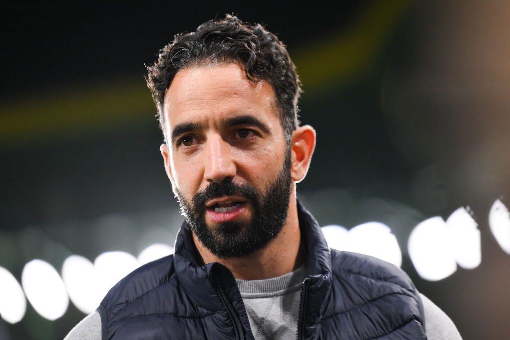 Manchester United's £42m summer signing opens up on slow start at club Manchester United's £42m summer signing opens up on slow start at club