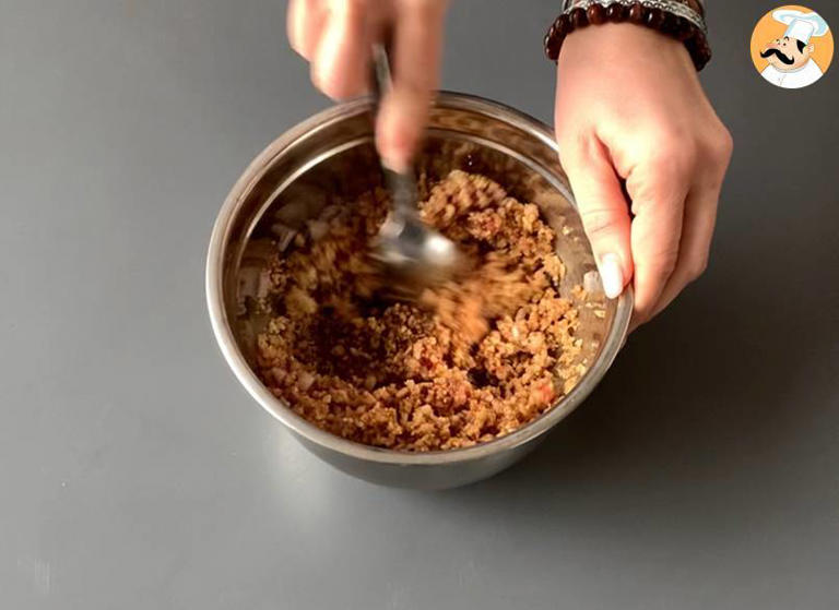 Chinese noodles wok (vegetables and textured soy proteins)