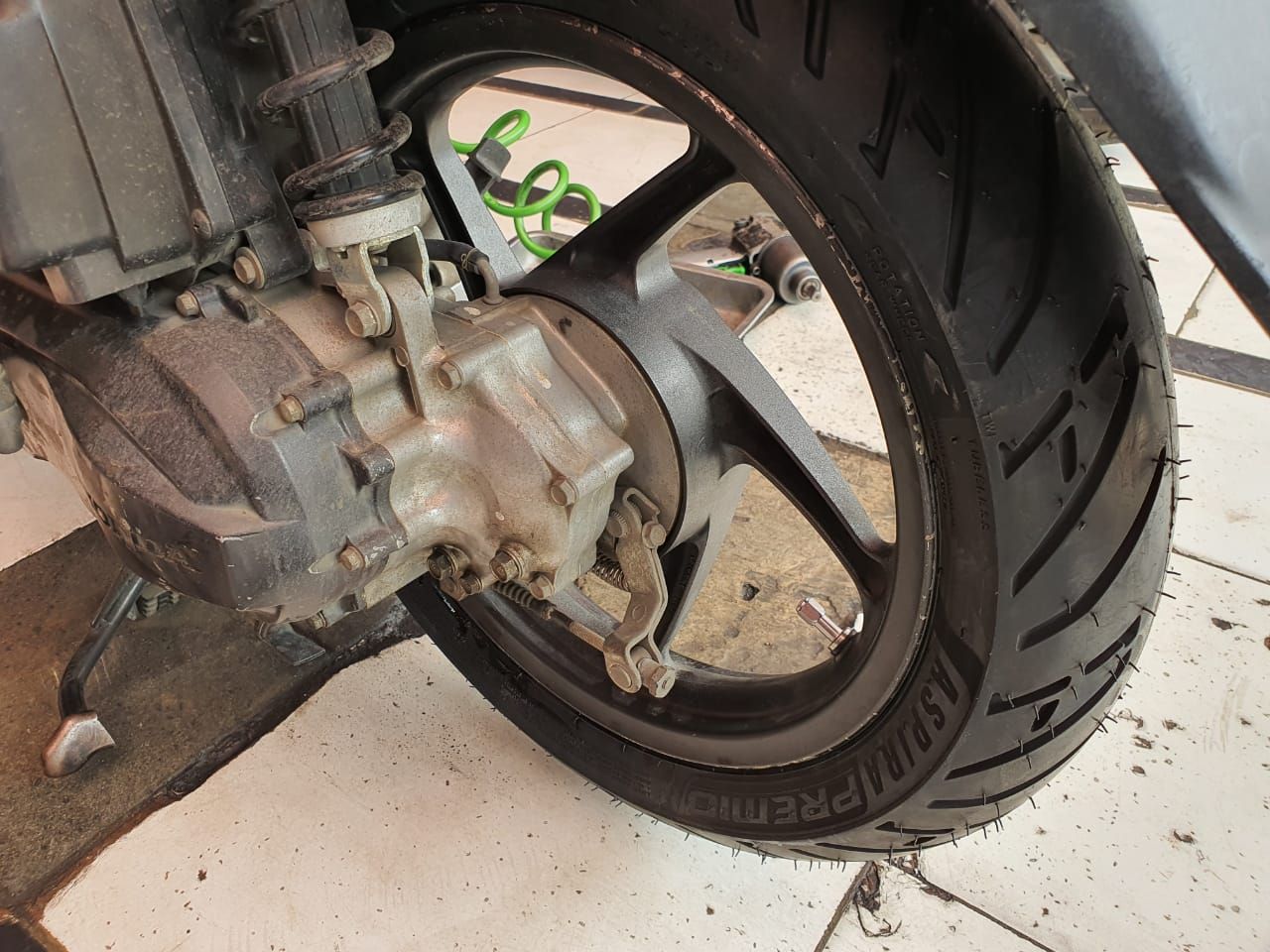 Ternyata Bikin Rem Teromol Motor Matic Lebih Pakem Gampang, Simak