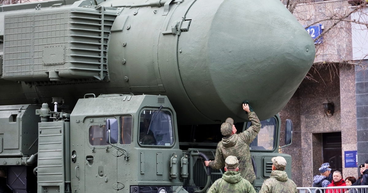 NATO Official: Russian Nukes Keep Us Out of Ukraine