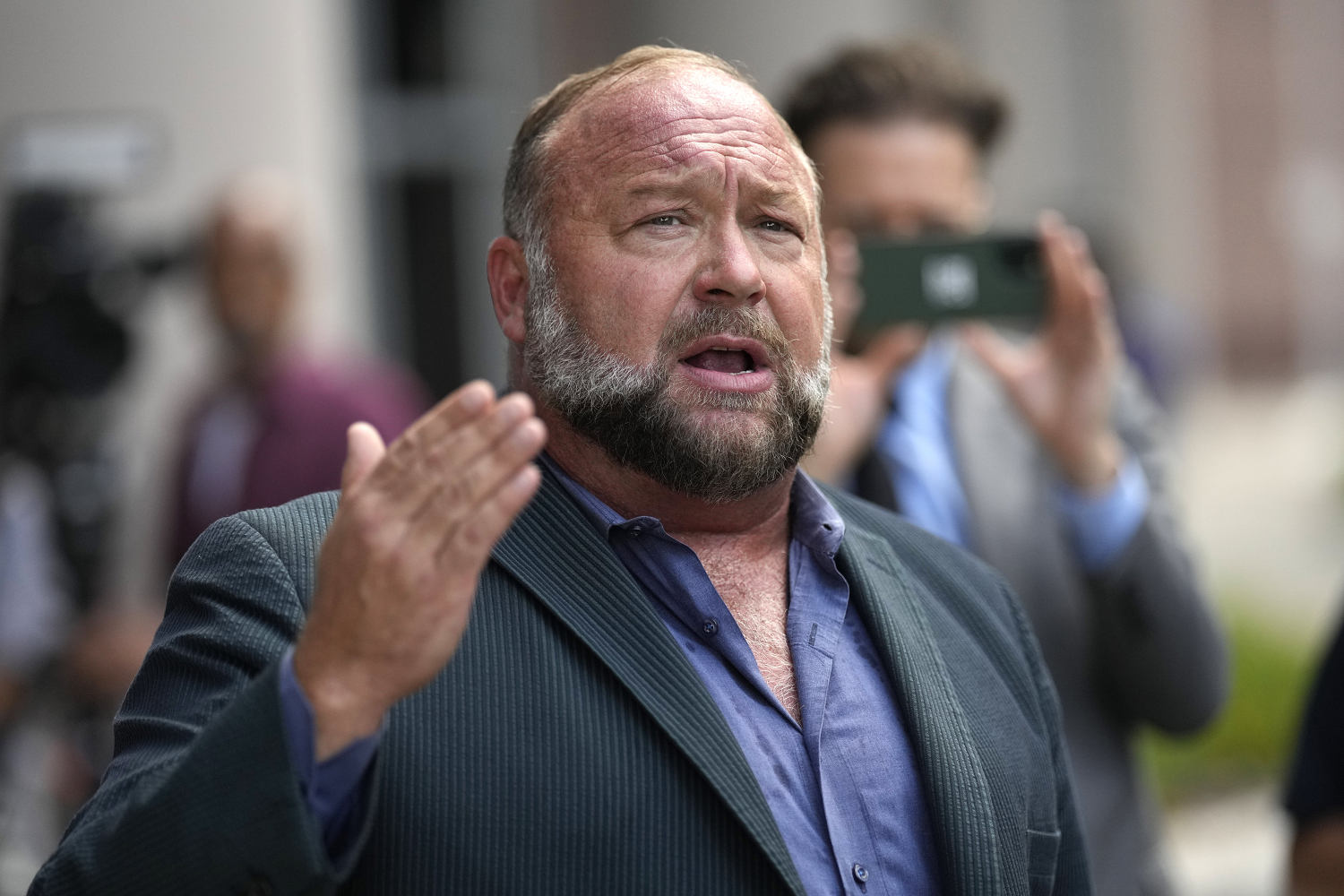 Alex Jones lost Infowars but succeeded in ushering in a new era of ...