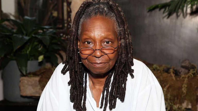 Whoopi Goldberg e la storia della torta di compleanno rifiutata “per ... Whoopi Goldberg e la storia della torta di compleanno rifiutata “per ...