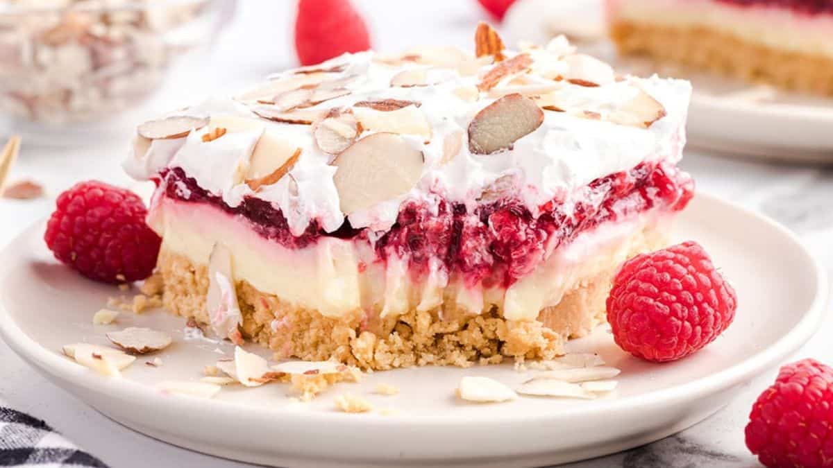 22 Creative Jello Desserts That Are Fun To Make And Share