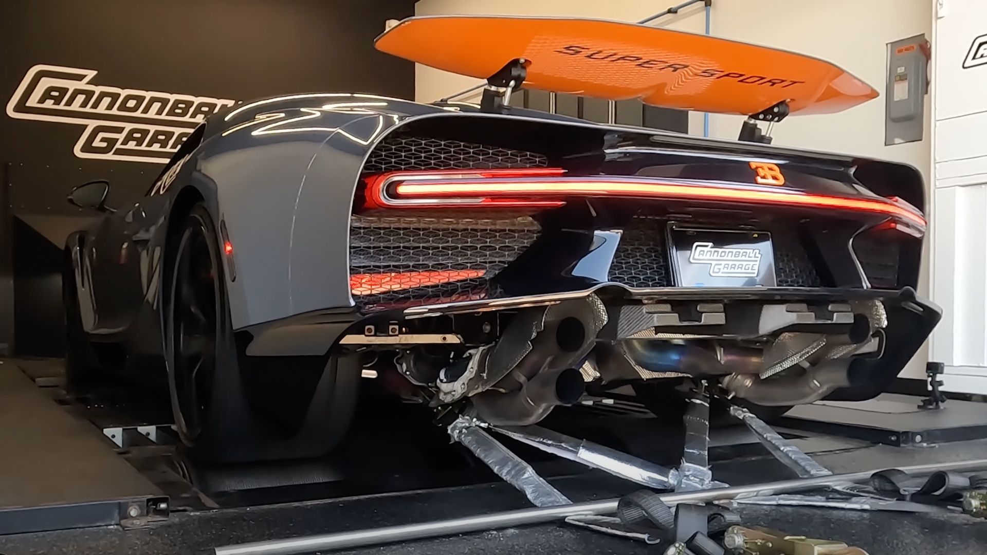 Bugatti Chiron Super Sport Shows 1734 HP on Dyno