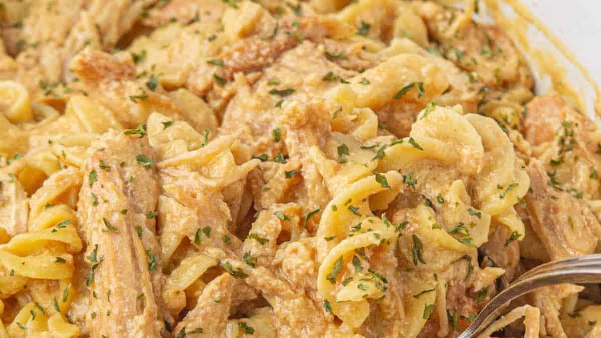 21 effortless slow cooker meals you can just dump and forget
