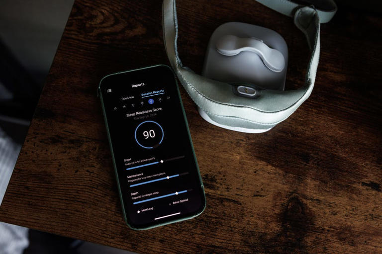 I Let AI Alter My Brain Waves for Better Sleep With Somnee. Here's What ...