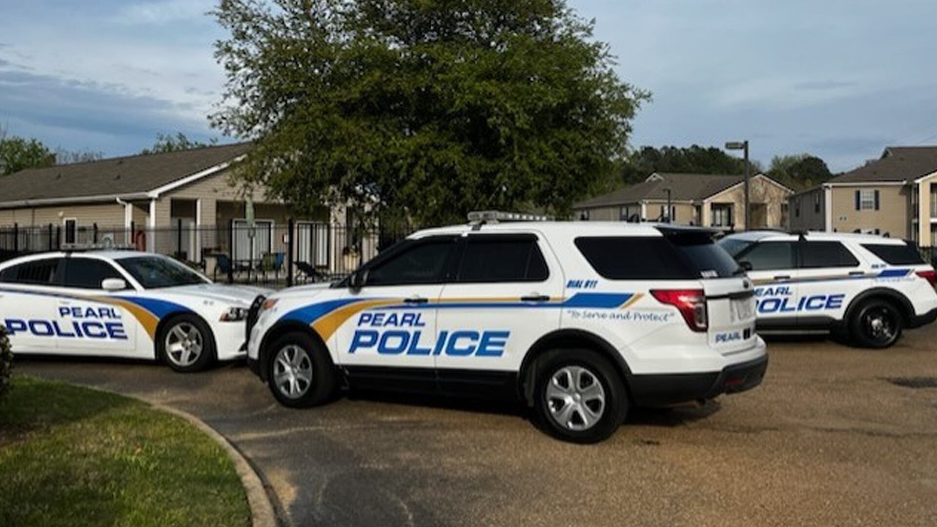 Pearl police officer fired for allegedly stealing $32K from dying woman