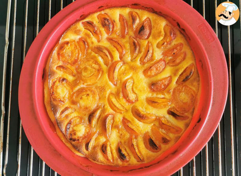 Einfache aprikosen-clafoutis