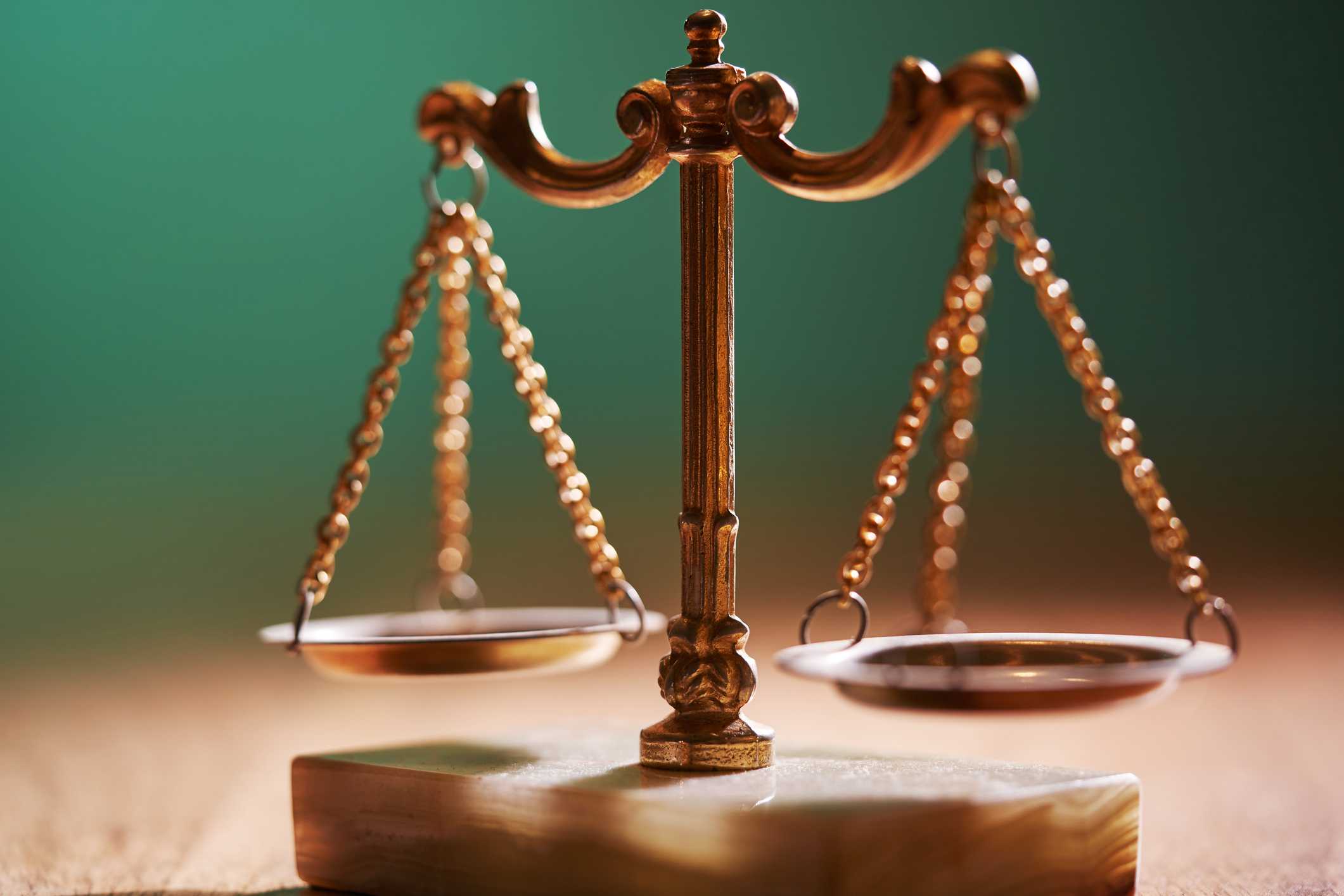 US border agent in NY admits to telling migrants to expose their ...