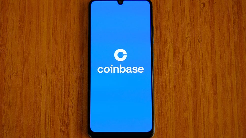 Coinbase Flies On Lofty New Price Target As Hot Stablecoin IPO Cools Off