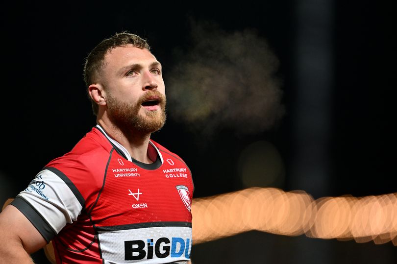 Eight internationals and Ruan Ackermann amongst list of 19 players ...