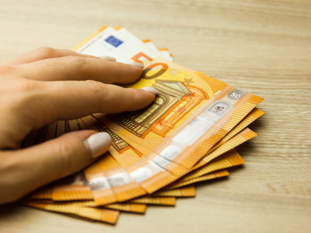 Transfert d'argent vers le Maroc : comment trouver le bon prestataire Transfert d'argent vers le Maroc : comment trouver le bon prestataire