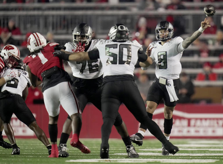 Will Oregon win College Football Playoff? Predictions for every CFP ...