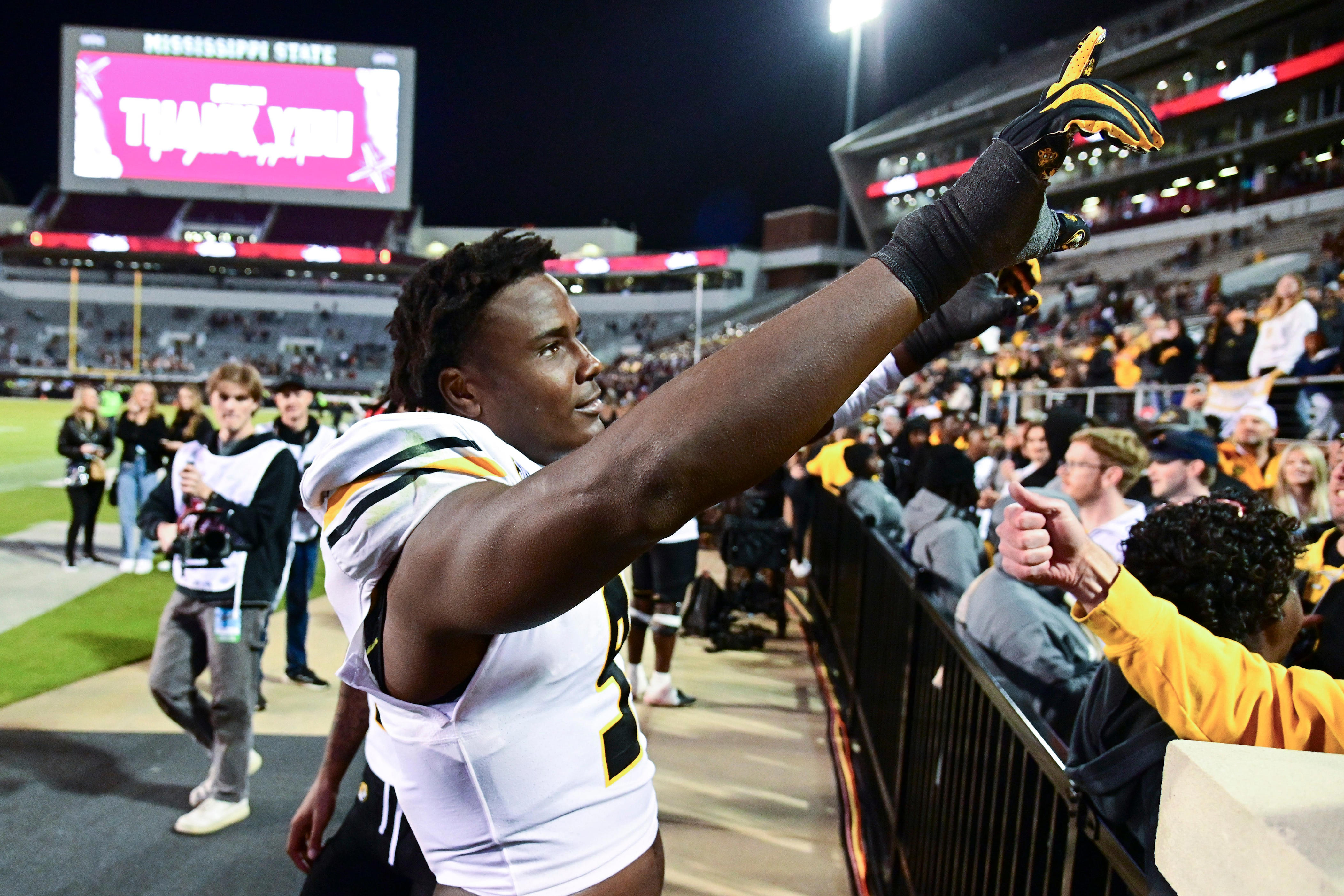 A way-too-early, post-portal prediction at Missouri football’s ...