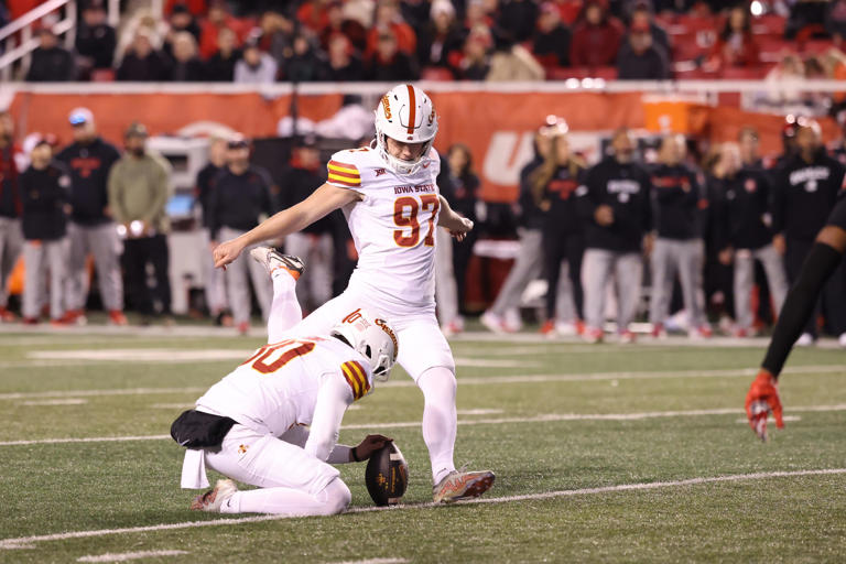 Iowa football rival shares Week 0 depth chart vs Kansas State