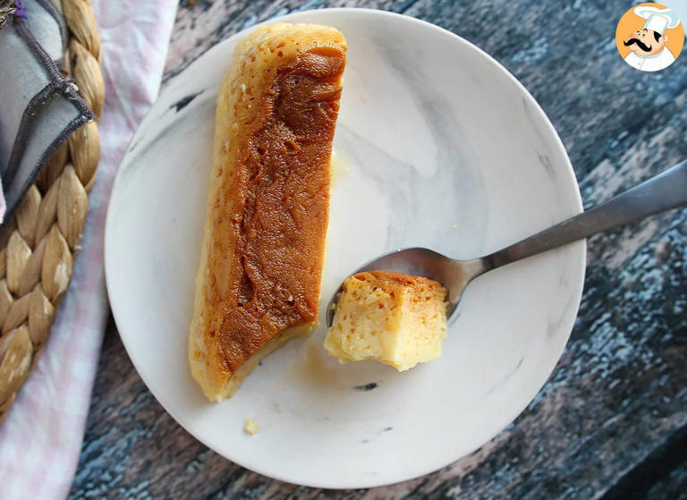 Flan al microondas: un postre exprés de último minuto