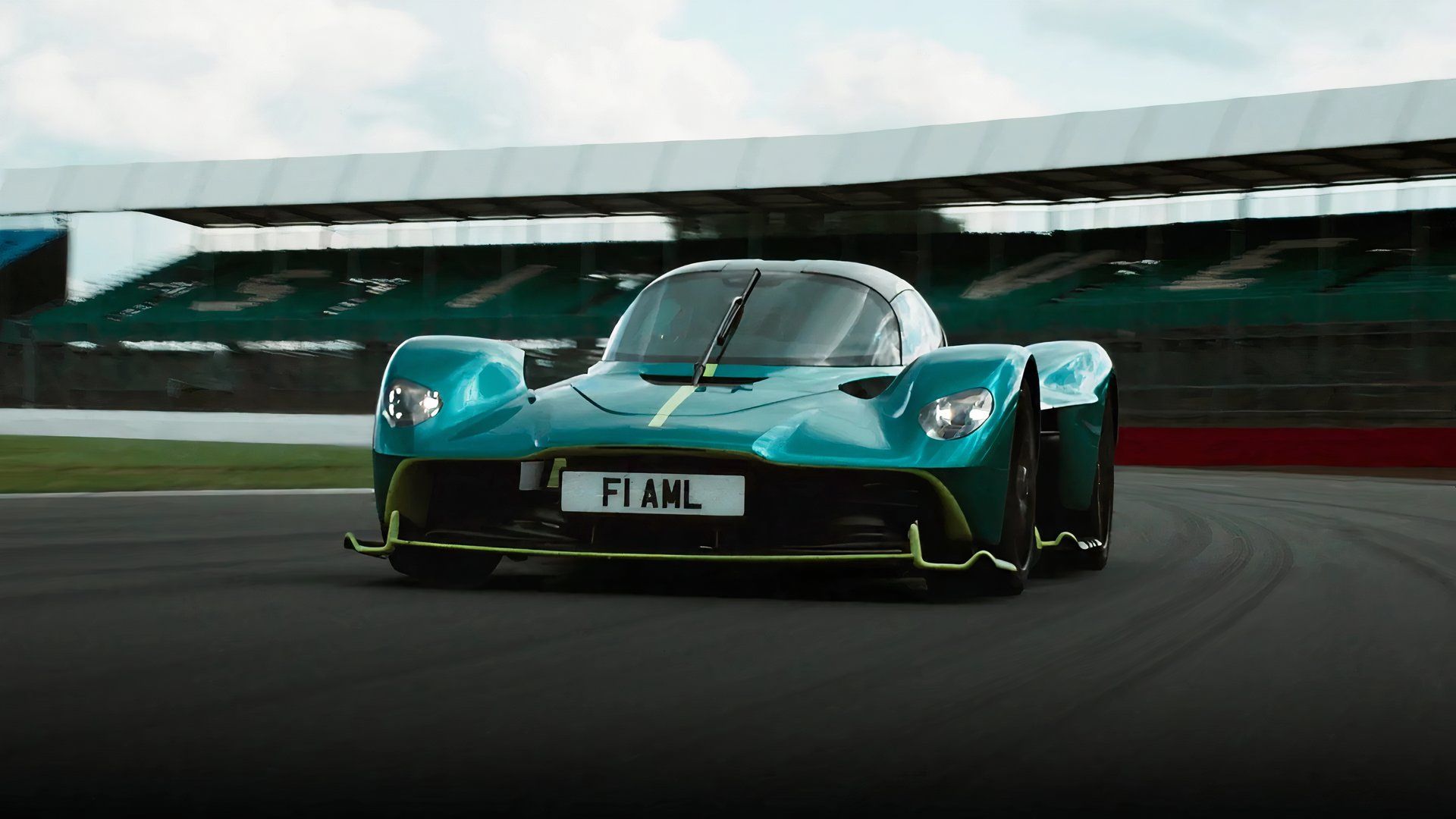 Footage Of Aston's Silverstone Lap Record Reveals Where The Valkyrie Is ...