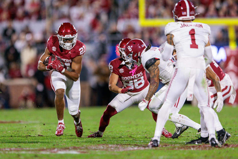 Oklahoma Sooners don't have the toughest schedule in the SEC per CBS Sports