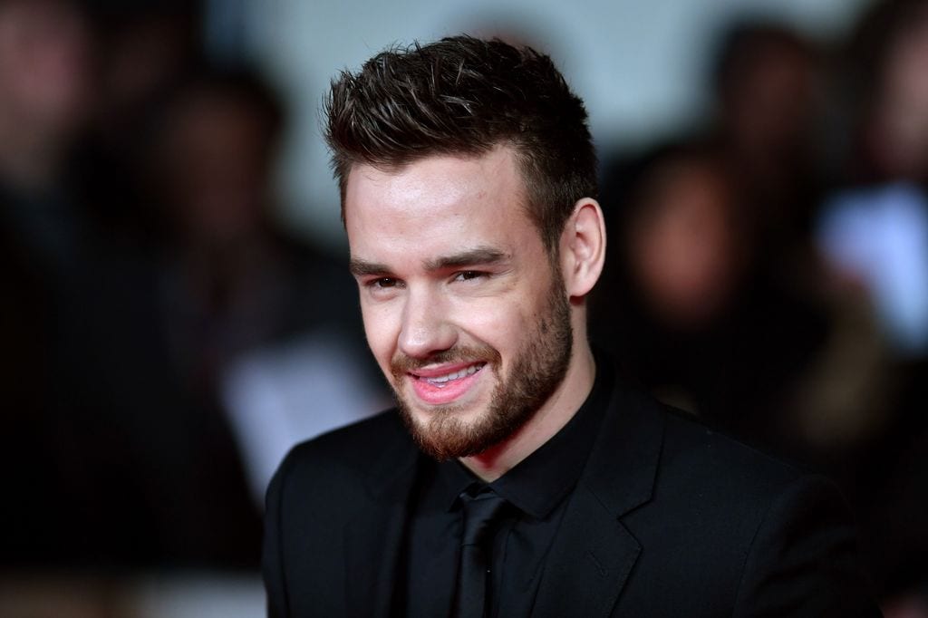 Harry Styles rinde homenaje a Liam Payne un año después de su muerte ...