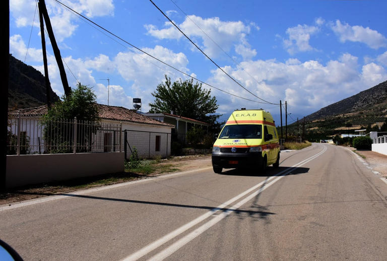 Τραγωδία στη Χαλκιδική: Άνδρας καταπλακώθηκε από τρακτέρ
