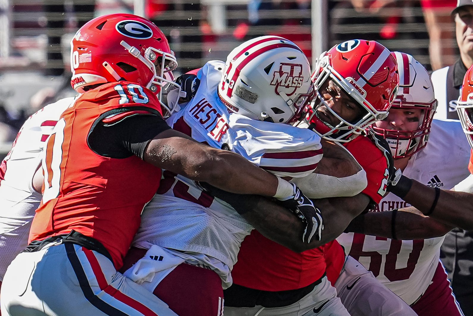 Michigan football gets commitment from transfer portal running back CJ ...