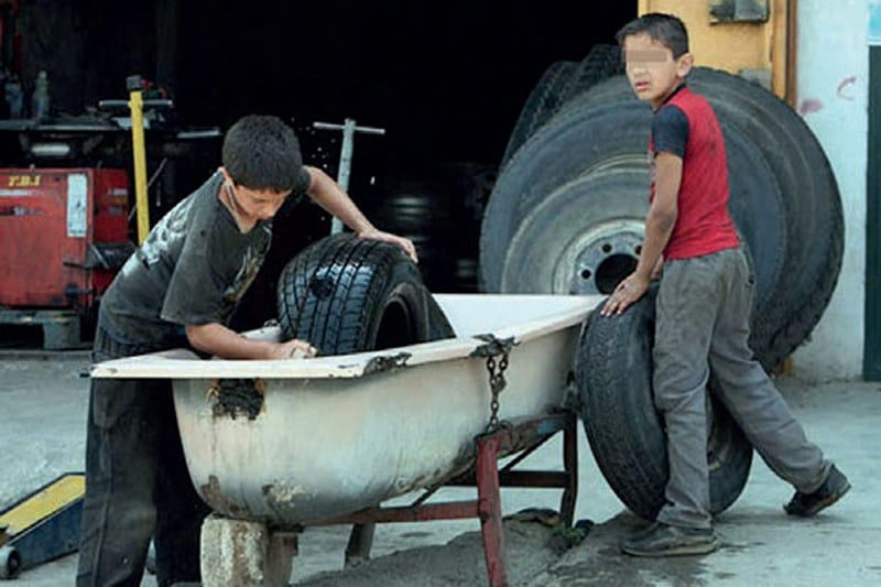 Sekkouri: 5 MDH alloués en 2024 à la lutte contre le travail des enfants Sekkouri: 5 MDH alloués en 2024 à la lutte contre le travail des enfants