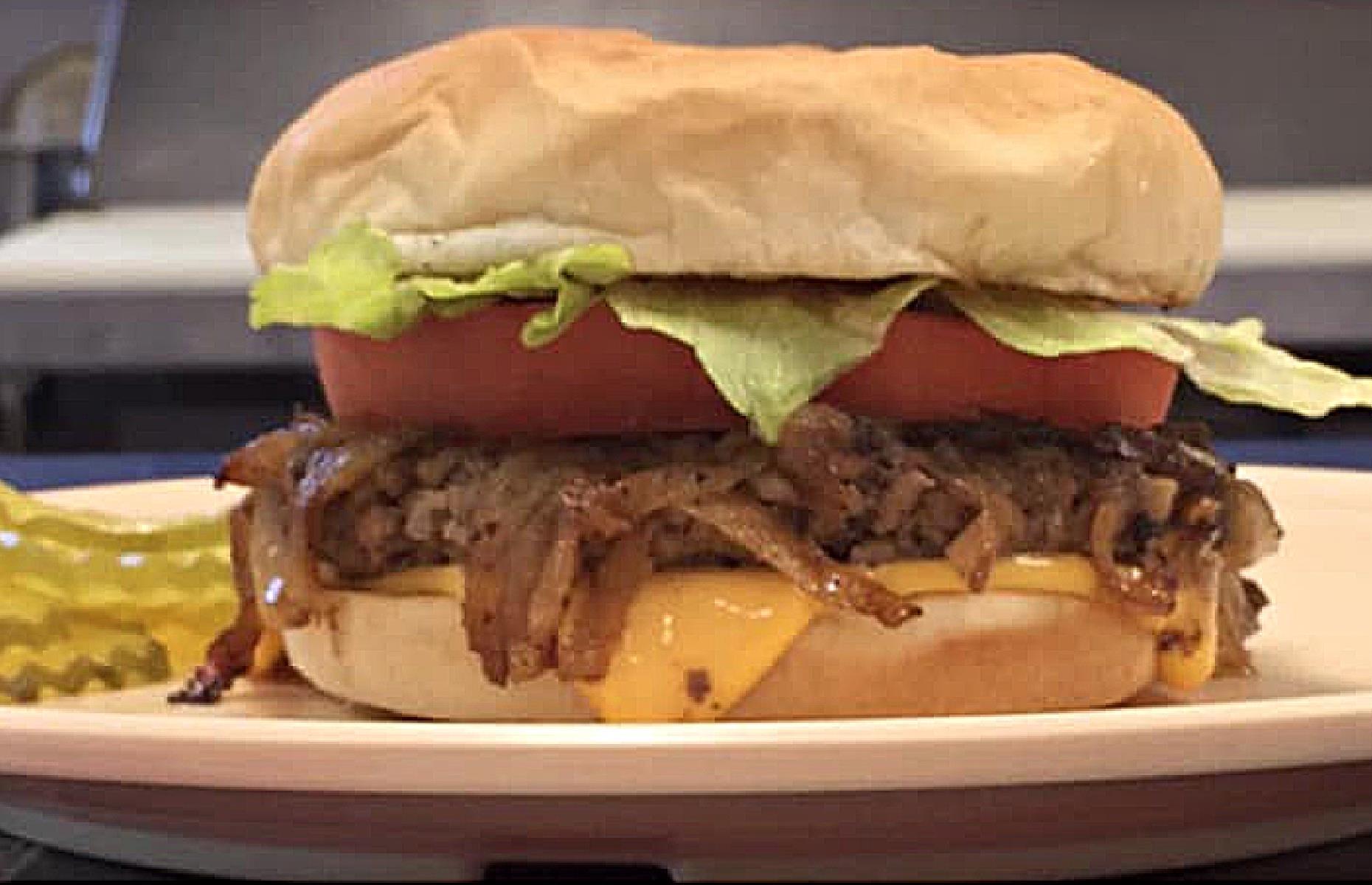 America's Most Historic Burger Joints Where The Recipes Never Change