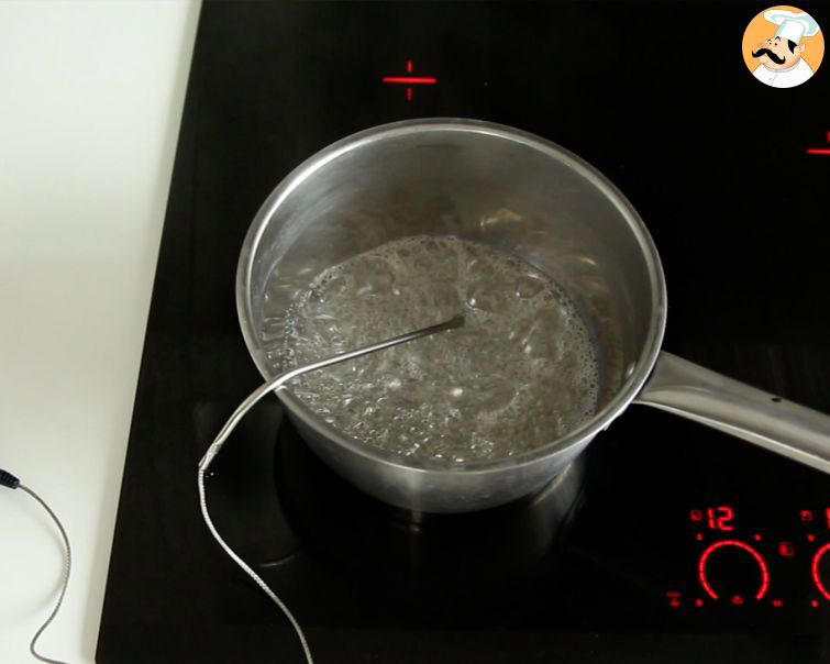 Lemon meringue tart yule log